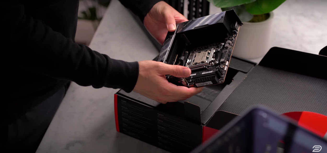 NANOQ R Build - Devyn PC